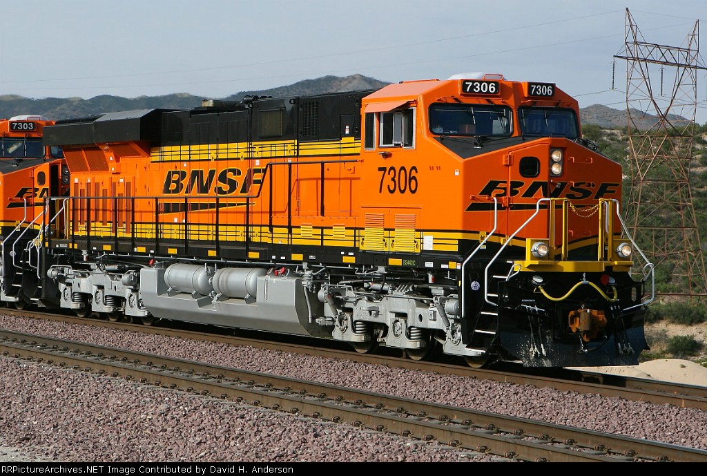 BNSF 7306